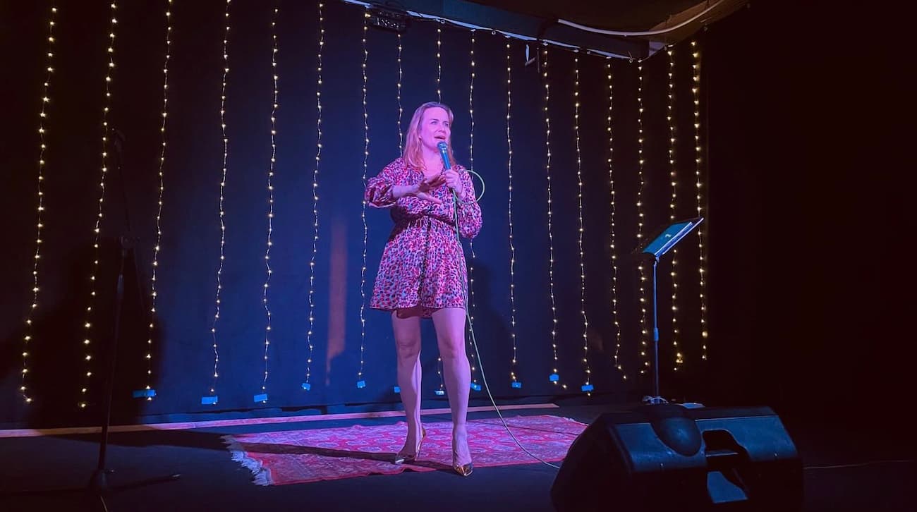LAURA FORMENTI IN TOUR CON LA COMEDY “DRAMA QUEEN” - Fideliter